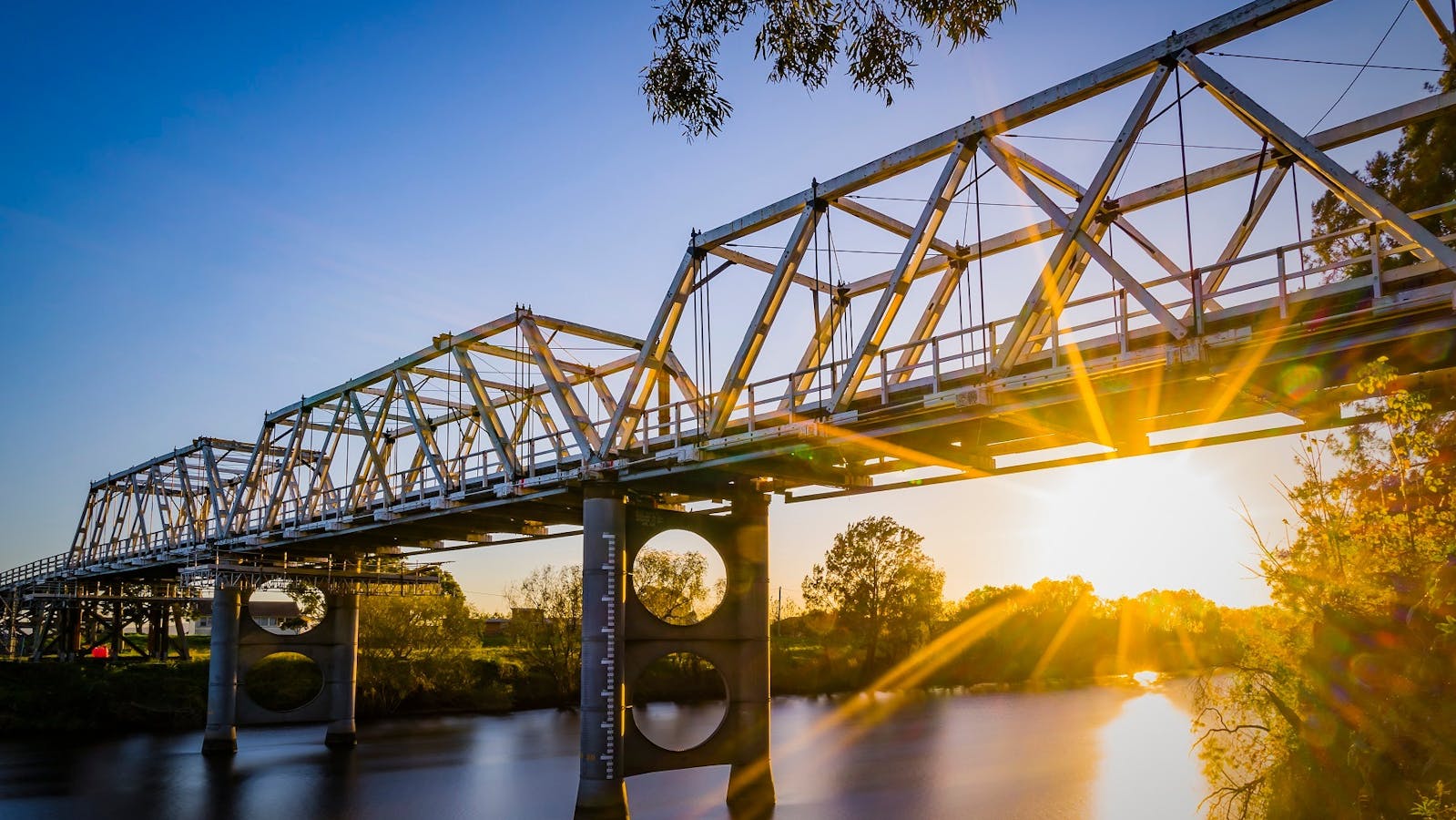 Morpeth Bridge - My Maitland